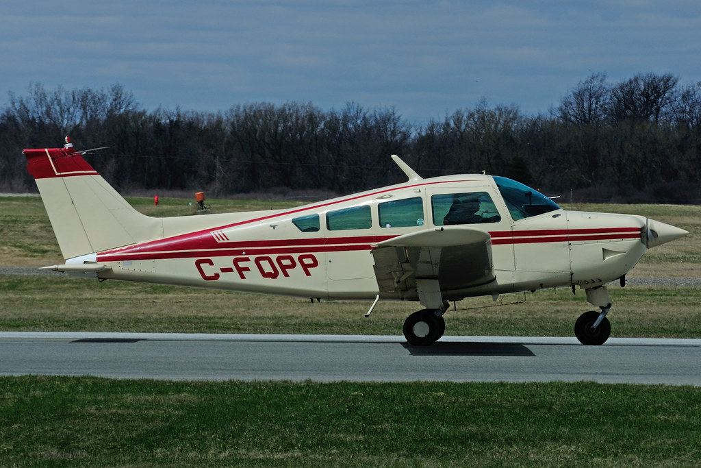 BEECHCRAFT C23 – Aerohélice